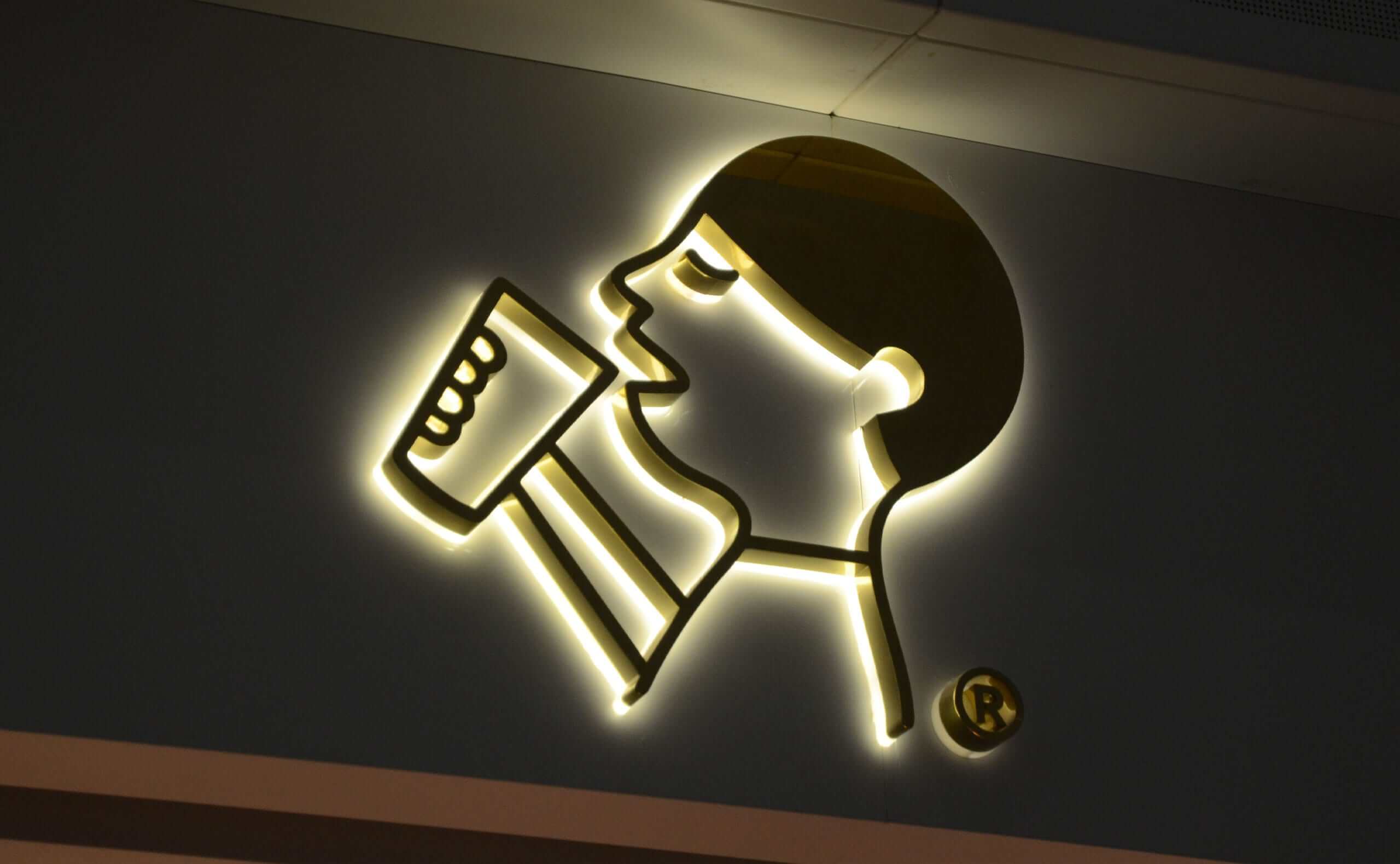 Halo Lit Logo | www.HaloLitSigns.com